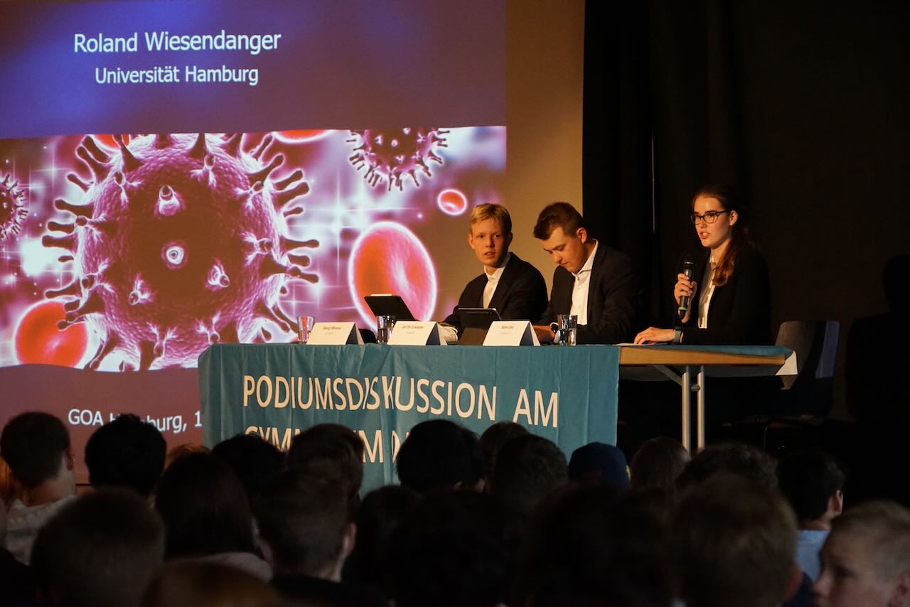 Podiumsdiskussion mit Prof. Dr. Roland Wiesendanger - Gymnasium Oberalster